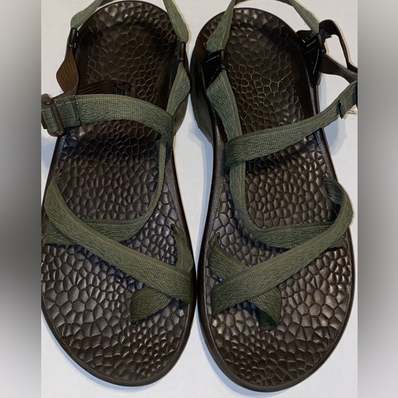Chaco | Shoes | Chaco Sandals Green Brown Trail Style Size Mens ...